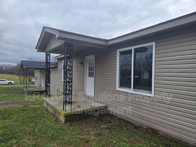 2 Bedroom Condo for Rent at 105 Forrest Ave #4, Leesburg, OH 45135