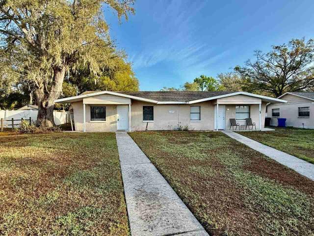 2 Bedroom Condo for Rent at 10812 Hannaway Dr #B, Riverview, FL 33578
