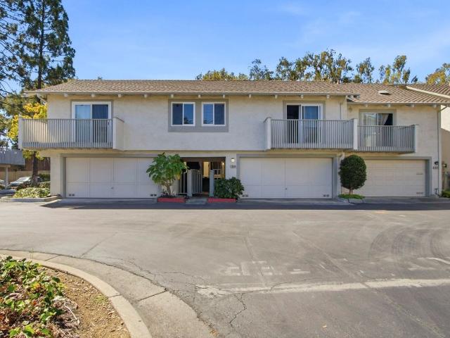 2 Bedroom Condo for Rent at 10834 Northview Sq, Cupertino, CA 95014