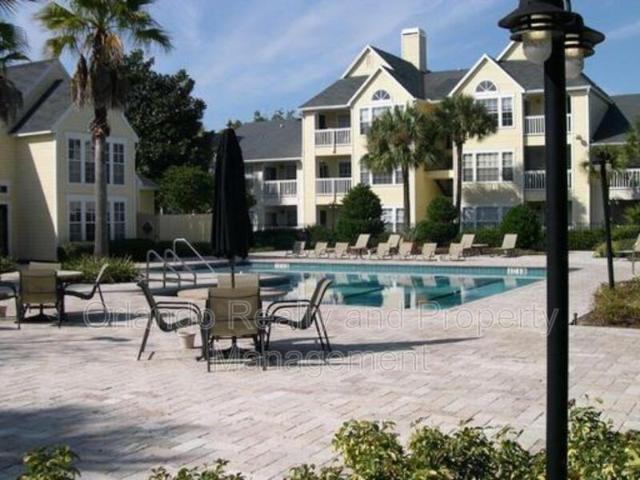 2 Bedroom Condo for Rent at 1089 S Hiawassee Rd #323, Orlando, FL 32835 Metro West