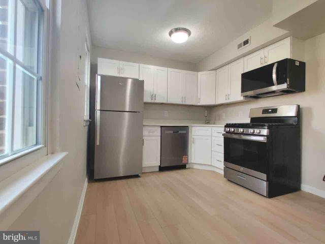 2 Bedroom Condo for Rent at 100 Park Blvd #14A14A, Cherry Hill, NJ 08034