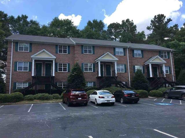 2 Bedroom Condo for Rent at 100 Woodstone Dr, Athens, GA 30605