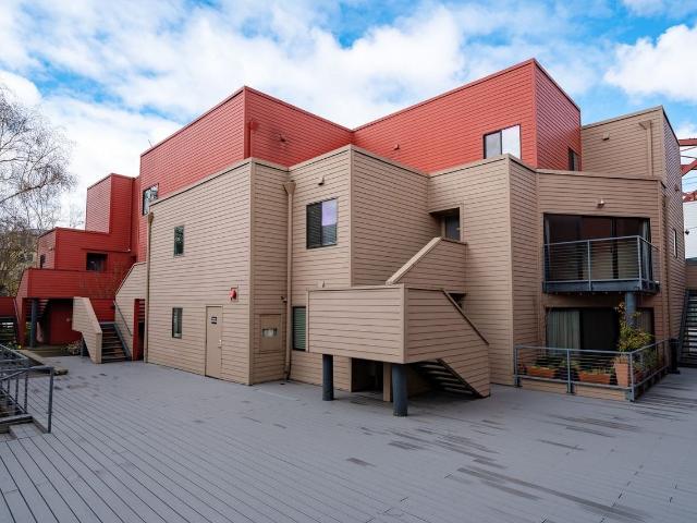 2 Bedroom Condo for Rent at 1010 Nw Naito Pkwy, Portland, OR 97209 Old Town Chinatown