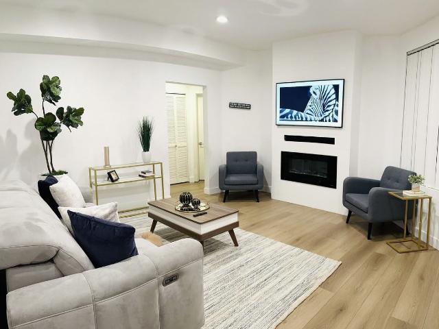 2 Bedroom Condo for Rent at 11530 Caminito La Bar #125, San Diego, CA 92126 Mira Mesa
