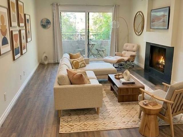 2 Bedroom Condo for Rent at 11640 Woodbridge St #205, Los Angeles, CA 91604 Studio City