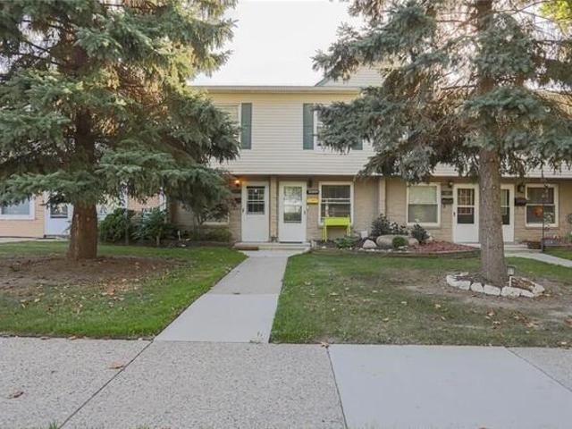 2 Bedroom Condo for Rent at 119 Floral Ave #0, Mount Clemens, MI 48043