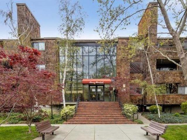 2 Bedroom Condo for Rent at 1108 La Terrace Cir, San Jose, CA 95123 Blossom Valley