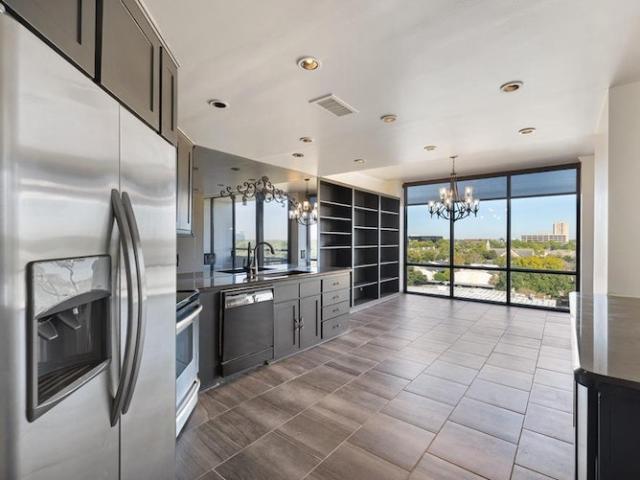 2 Bedroom Condo for Rent at 1111 Bering Drive #1086, Houston, TX 77057 Great Uptown