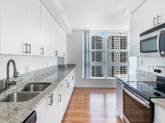 2 Bedroom Condo for Rent at 1111 Brickell Bay Drive #1511, Miami, FL 33131 Brickell