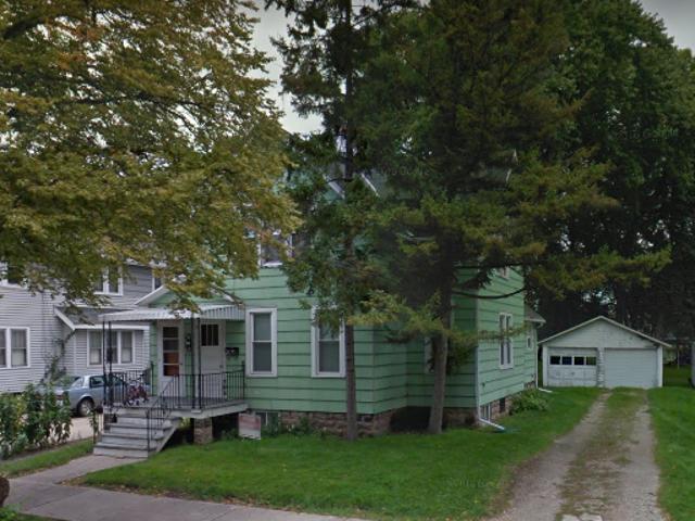 2 Bedroom Condo for Rent at 1119 Doty St, Green Bay, WI 54301 Navarino