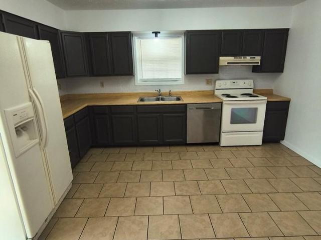2 Bedroom Condo for Rent at 111 Paint Rock Ferry Rd #A, Kingston, TN 37763