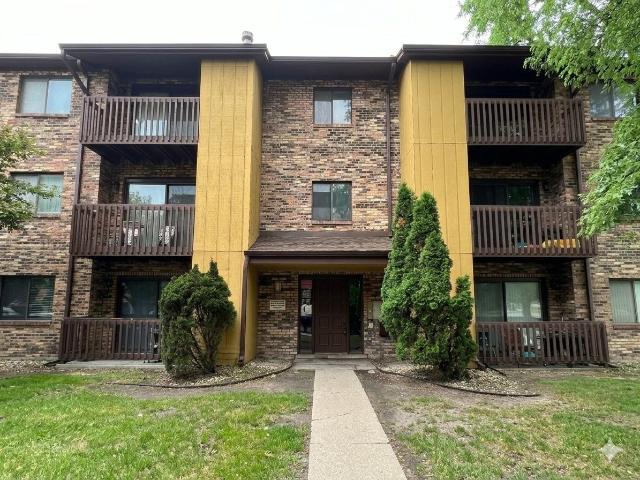 2 Bedroom Condo for Rent at 1259 Cunningham Dr #1E, Calumet City, IL 60409
