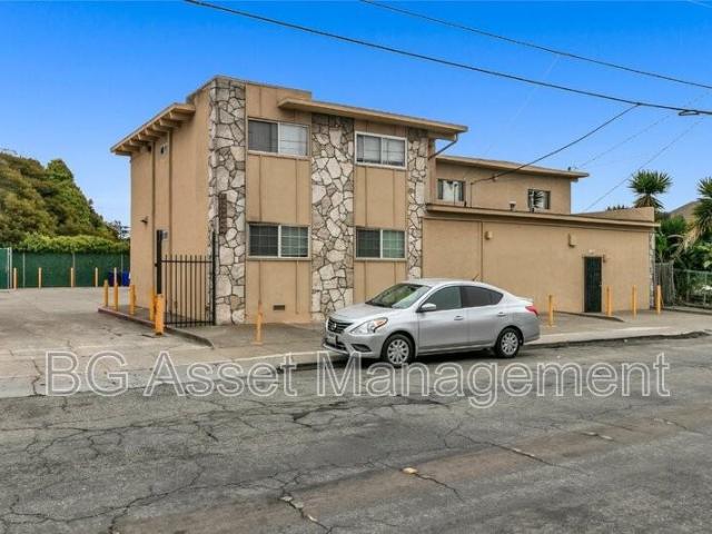 2 Bedroom Condo for Rent at 138 Marina Way, Richmond, CA 94801 City Center