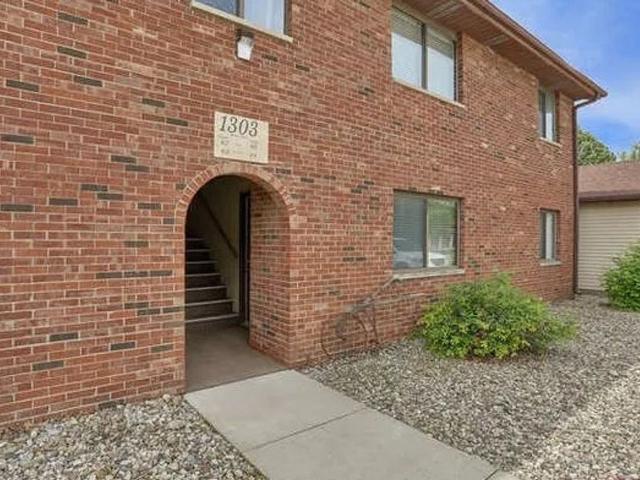 2 Bedroom Condo for Rent at 1303 Brian Pl #7, Urbana, IL 61802