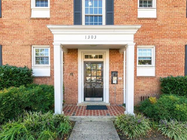 2 Bedroom Condo for Rent at 1303 S Walter Reed Dr #201, Arlington, VA 22204 Columbia Heights South