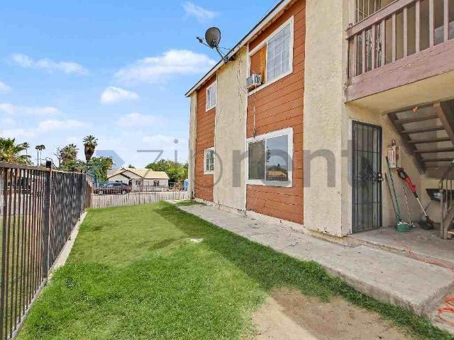 2 Bedroom Condo for Rent at 1308 Flower St #A, Bakersfield, CA 93305 East Bakersfield