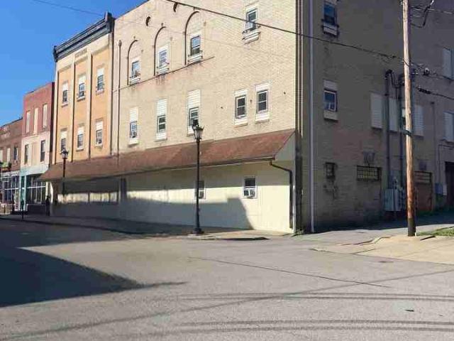 2 Bedroom Condo for Rent at 131 Wood St #302, California, PA 15419