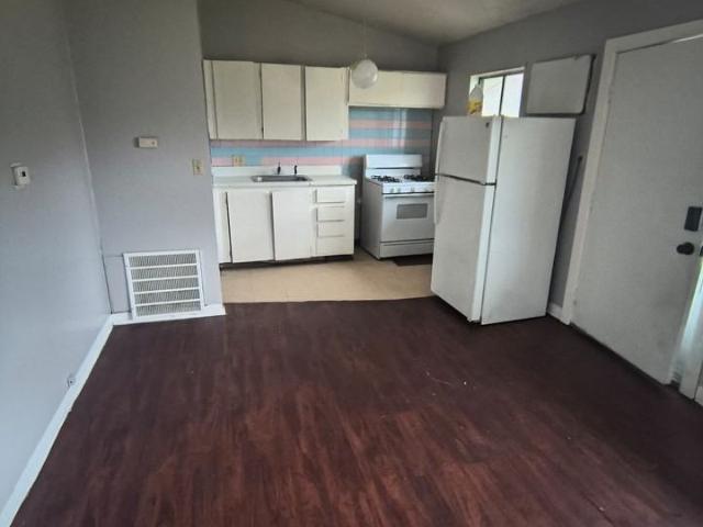 2 Bedroom Condo for Rent at 1331 Thurston St #1339, Akron, OH 44320 West Akron