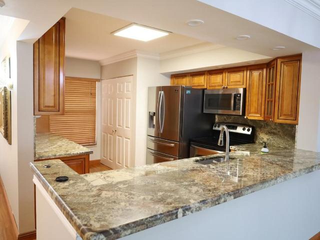 2 Bedroom Condo for Rent at 14623 Bonaire Boulevard, Miami, FL 33446 Villages of Oriole