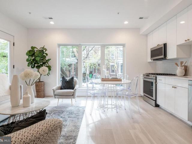 2 Bedroom Condo for Rent at 1415 Oak St Nw #202, Washington, DC 20010 Columbia Heights