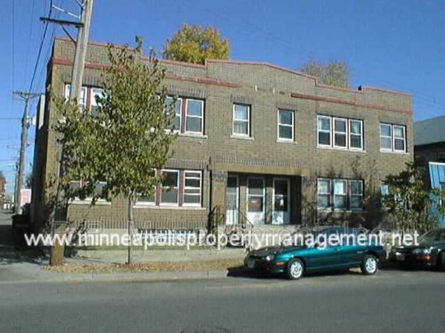 2 Bedroom Condo for Rent at 1434 W 32nd St #1, Minneapolis, MN 55408 East Calhoun