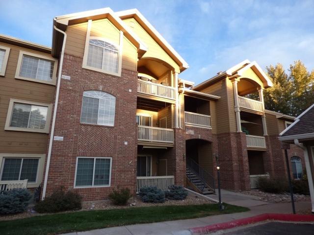 2 Bedroom Condo for Rent at 1641 W Canal Cir #725, Littleton, CO 80120