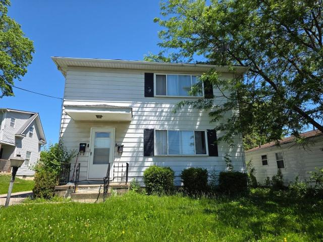 2 Bedroom Condo for Rent at 1665 Shatto Ave, Akron, OH 44313 Northwest Akron
