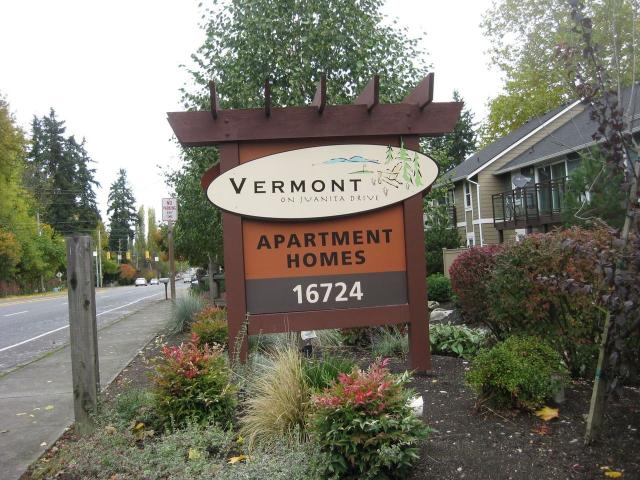 2 Bedroom Condo for Rent at 16724 Juanita Dr Ne, Kenmore, WA 98028 Moorlands