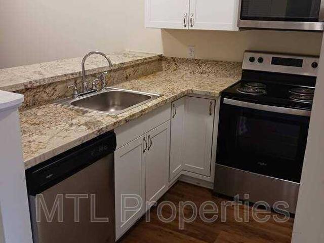 2 Bedroom Condo for Rent at 1674 Eagles Pl, Rock Hill, SC 29732
