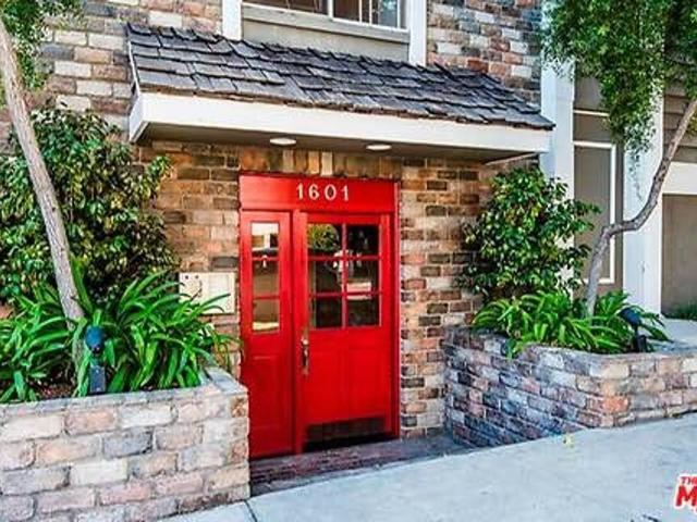 2 Bedroom Condo for Rent at 1601 Hilts Ave #3, Los Angeles, CA 90024 Westwood