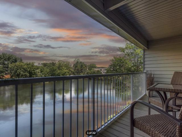 2 Bedroom Condo for Rent at 175 County Road B2 E #308, Roseville, MN 55117 Roseville