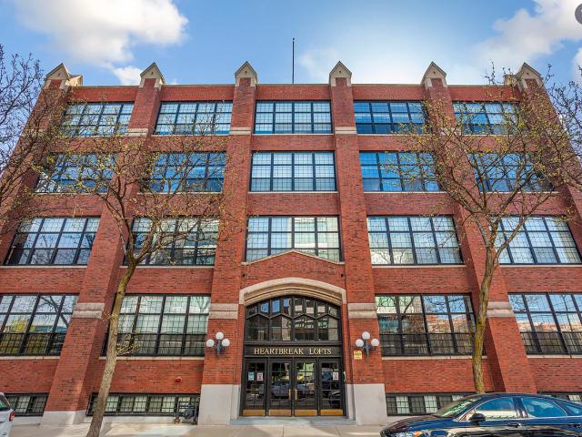 2 Bedroom Condo for Rent at 17 N Loomis St #4H, Chicago, IL 60607 Near West Side