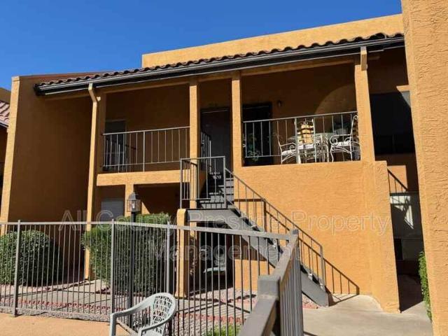 2 Bedroom Condo for Rent at 1831 W Mulberry Dr #208, Phoenix, AZ 85015