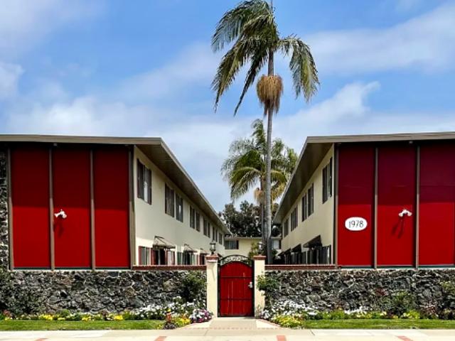 2 Bedroom Condo for Rent at 1978 Maple Ave, Costa Mesa, CA 92627 Westside Costa Mesa