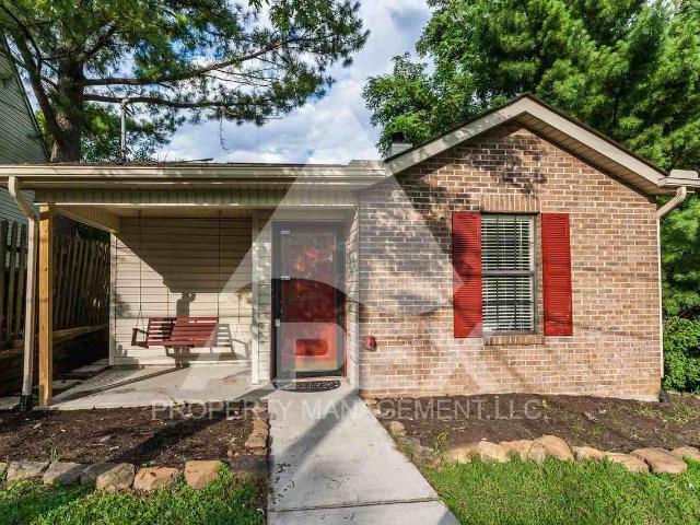 2 Bedroom Condo for Rent at 2030 Countryhill Ln, Knoxville, TN 37923