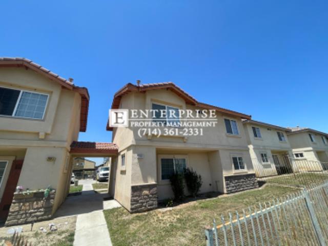 2 Bedroom Condo for Rent at 214 N Spruce Ave #D, Rialto, CA 92376