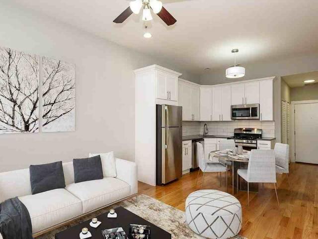 2 Bedroom Condo for Rent at 2125 W Chicago Ave, Chicago, IL 60622 West Town