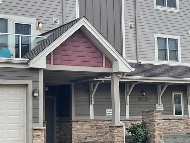 2 Bedroom Condo for Rent at 2126 Water St, Duluth, MN 55812 Congdon