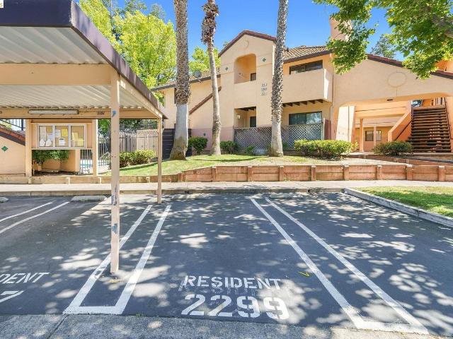 2 Bedroom Condo for Rent at 2283 Renwick Ln, Antioch, CA 94509