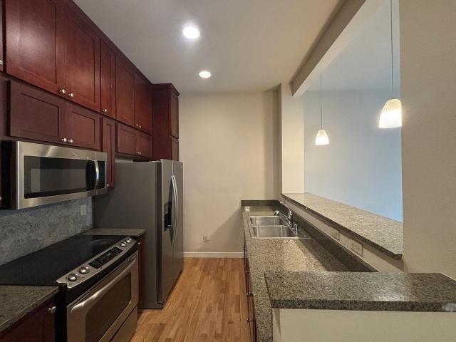 2 Bedroom Condo for Rent at 2222 152nd Ave Ne #306, Bellevue, WA 98052 Bel Red