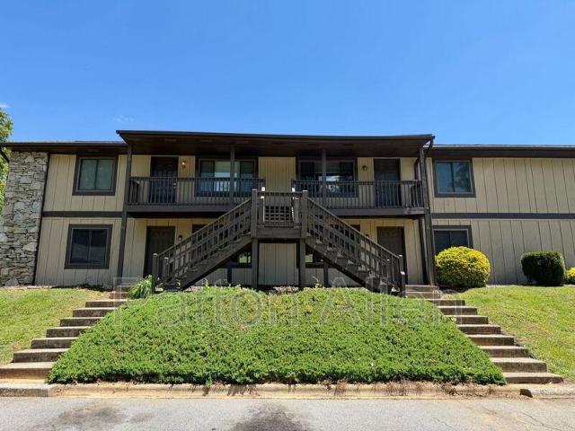 2 Bedroom Condo for Rent at 22 Dawnwood Cir, Asheville, NC 28803 Bunea Vista