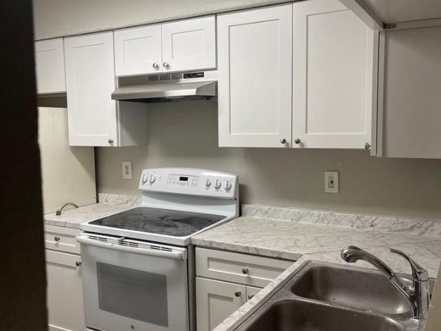 2 Bedroom Condo for Rent at 238 Afton Sq #202, Altamonte Springs, FL 32714