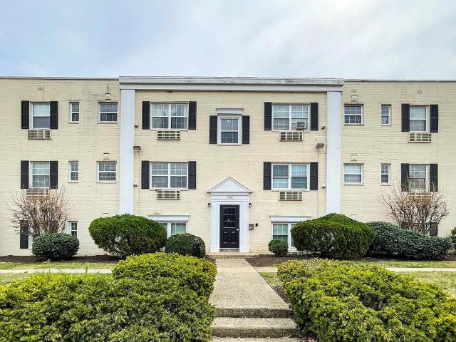 2 Bedroom Condo for Rent at 2301 Farrington Ave #NA, Huntington, VA 22303 Huntington