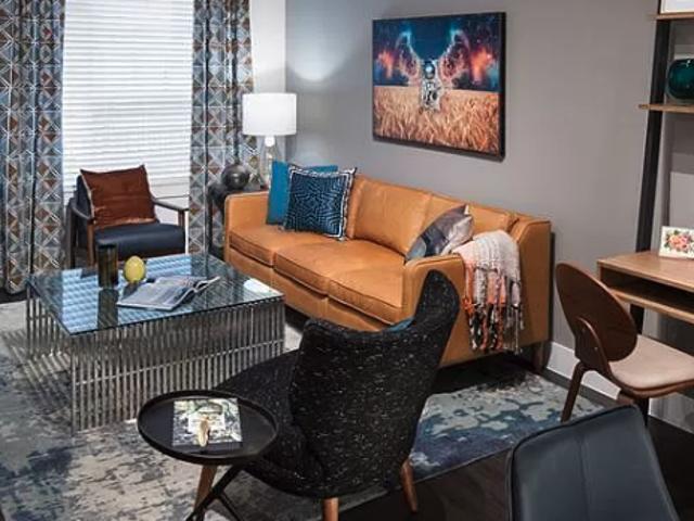 2 Bedroom Condo for Rent at 2401 East 6th Street #22.24, Austin, TX 78702 Holly