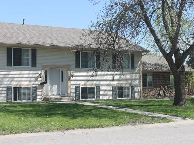 2 Bedroom Condo for Rent at 2420 4th Ave Se #1, Willmar, MN 56201