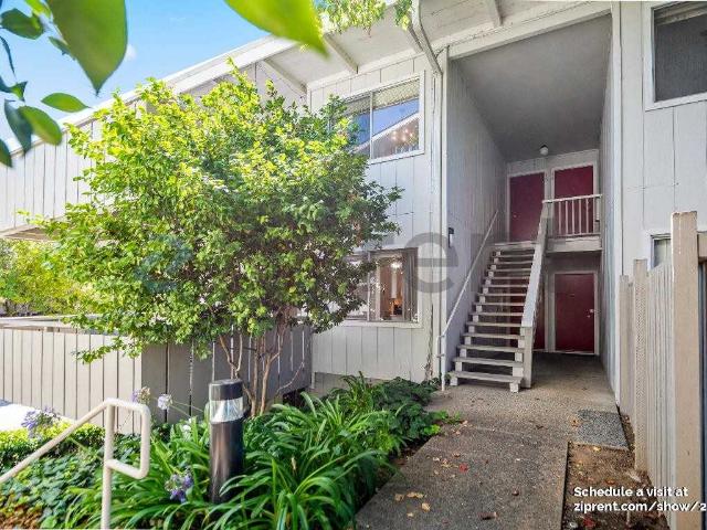 2 Bedroom Condo for Rent at 255 S Rengstorff Ave #15, Mountain View, CA 94040