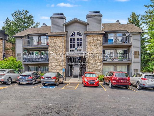 2 Bedroom Condo for Rent at 2575 S Syracuse Way #A105, Denver, CO 80231