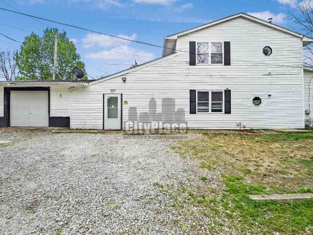 2 Bedroom Condo for Rent at 2633 S Randolph St #B, Indianapolis, IN 46203 Near Southeast