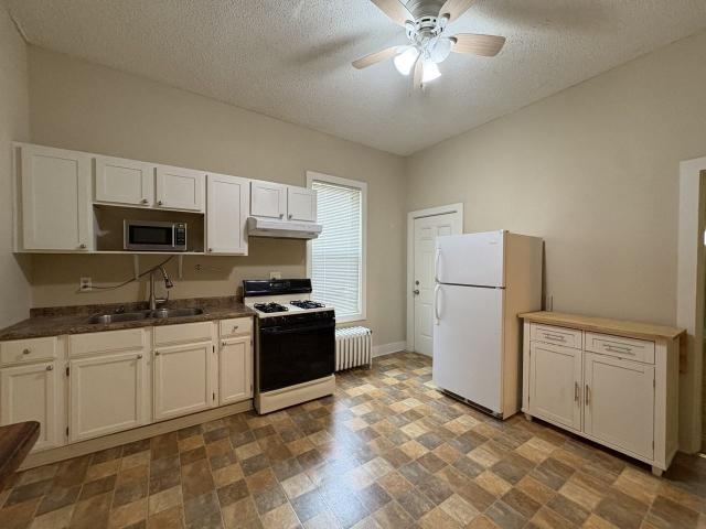 2 Bedroom Condo for Rent at 2742 Grand Ave S #1, Minneapolis, MN 55408 Whittier