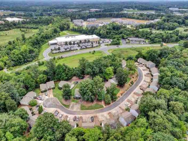 2 Bedroom Condo for Rent at 2744 White Oak Ln, Kannapolis, NC 28083